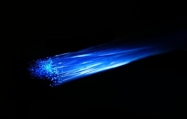 Mengenal Apa Itu Fiber Optik, Jenis Kabel untuk Internet Super Cepat
